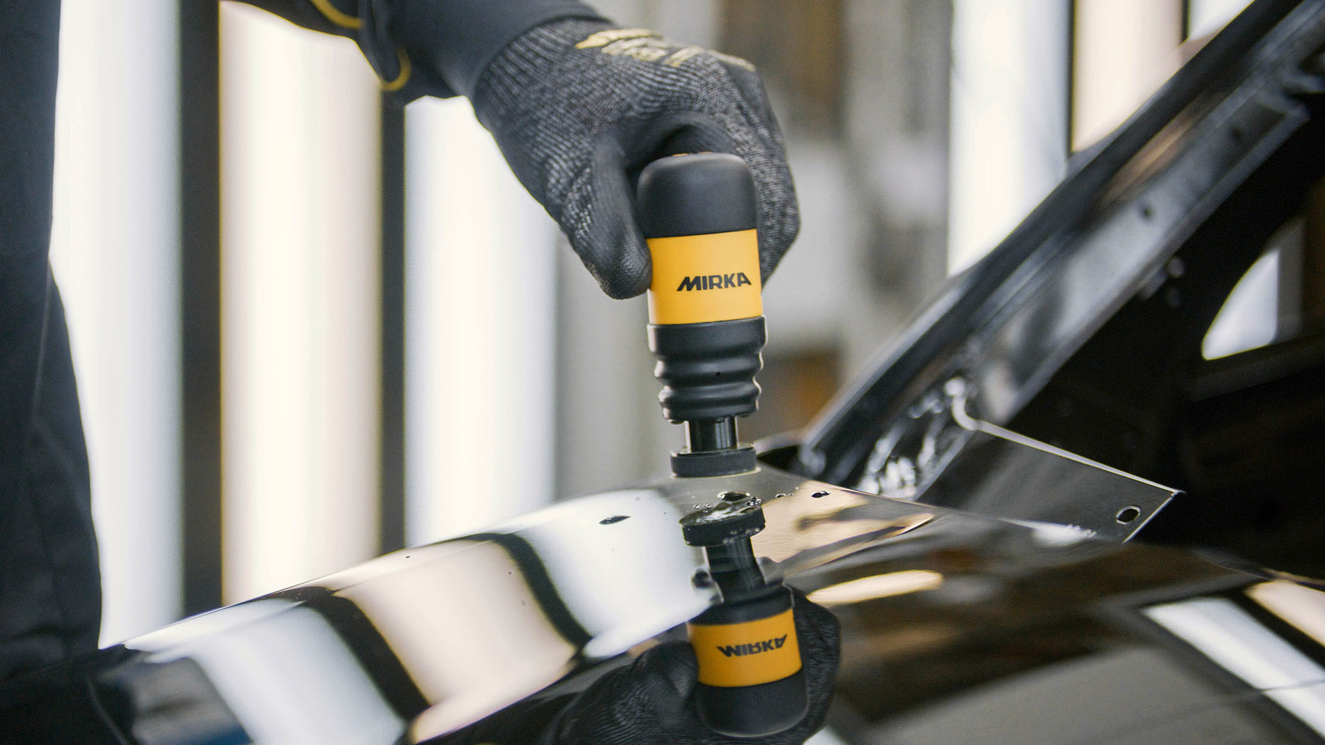 Mirka PRO Finishing Solution for professional spot sanding and ...
