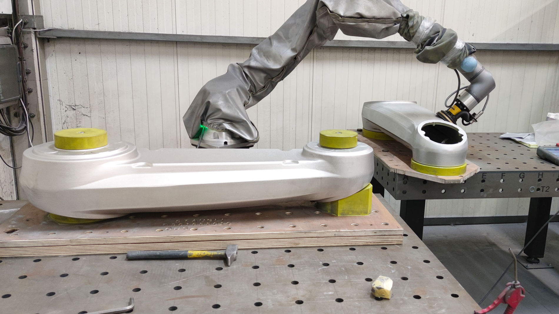 Robotic polishing and sanding with Mirka® Industrial Automation - Mirka