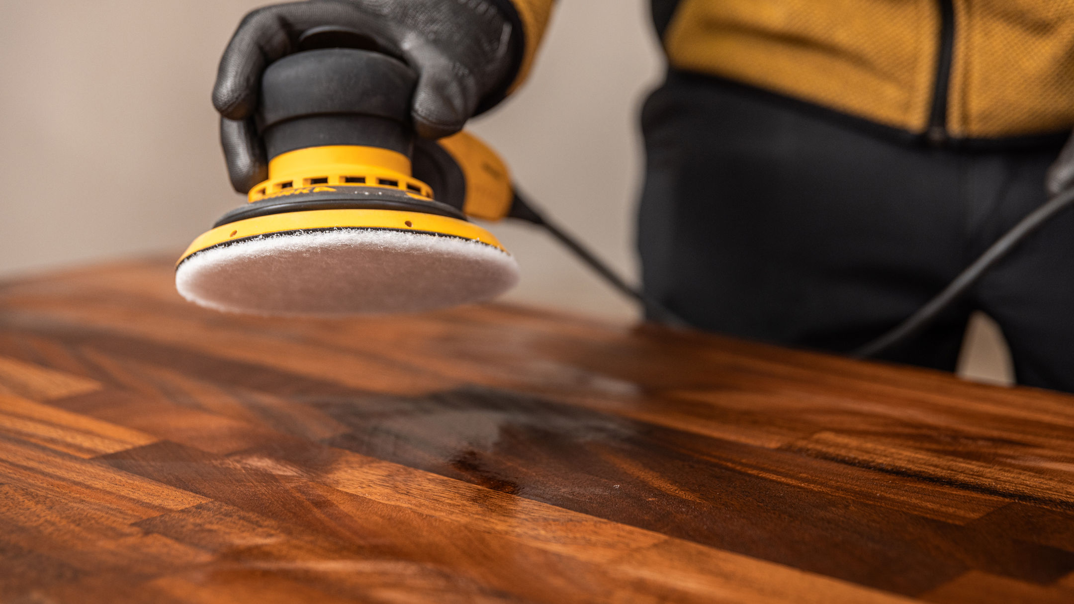 Oil Sanding Wooden Surface - Mirka